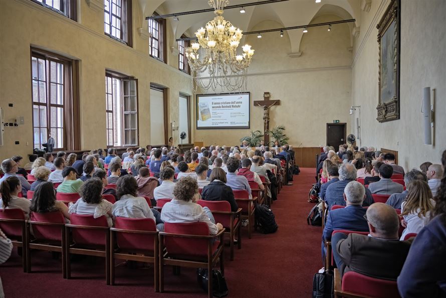 Giussani-Niebuhr: Generative thought, authentic sonship - Communion and ...