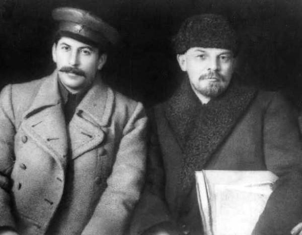 Russia, 1917: A Shattered Freedom - Communion and Liberation - Official ...