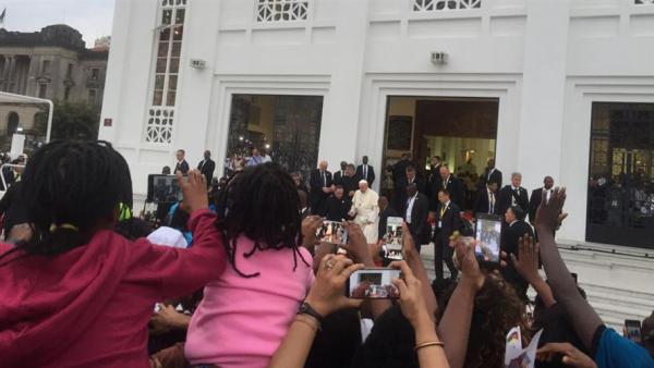 Maputo. «O meu “eis-me aqui” ao Papa» - Comunhão e Libertação - Site ...