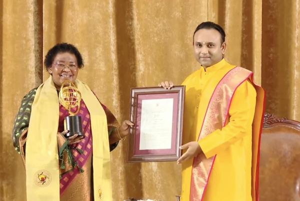 India. An award for Rose's ‘seva’ - Communion and Liberation - Official ...
