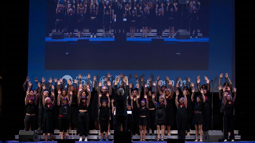 Martinelli: «¿Qué dice Dante? Te está hablando a ti» - Comunión y ...